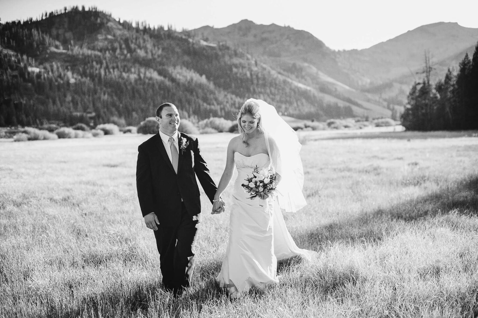 22 Best Lake Tahoe Wedding Venues | Photographer's Picks
